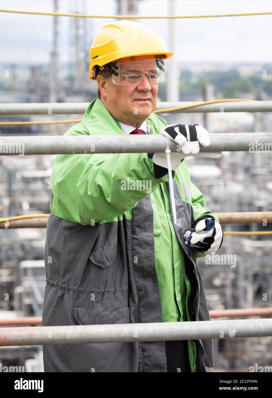 Heide refinery hi-res stock photography and images - Alamy