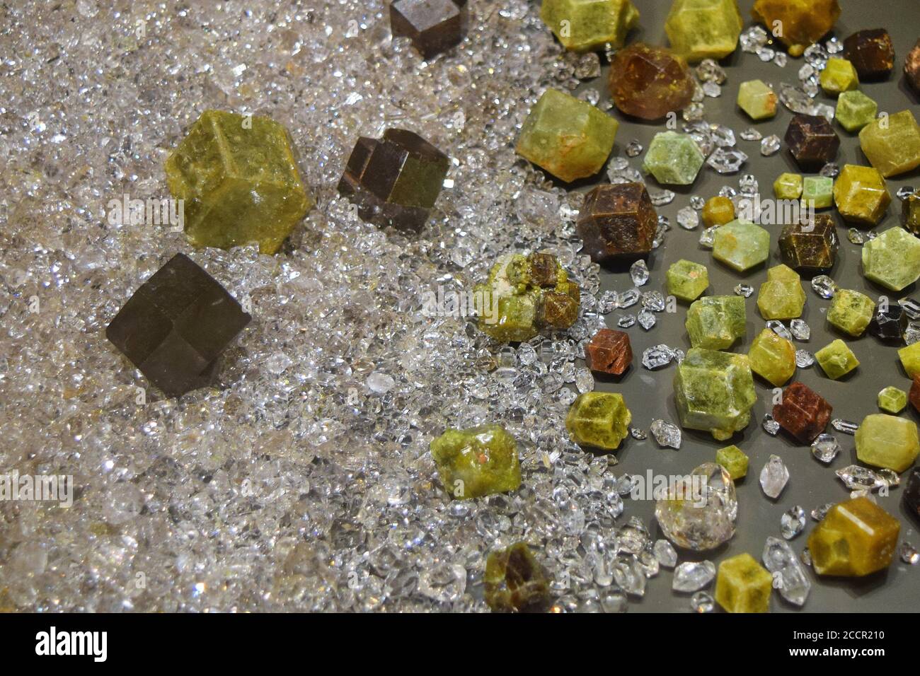 Grossular mineral hi-res stock photography and images - Alamy