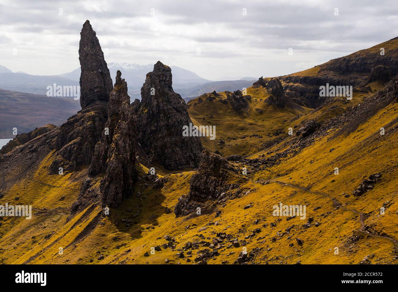 Old Man of Storr rock formation Stock Photo - Alamy