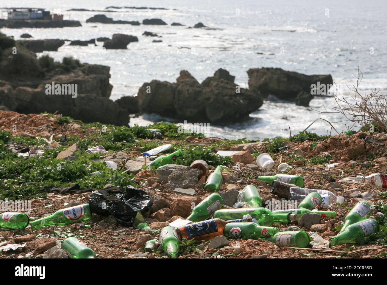 Lebanon pollution hi-res stock photography and images - Alamy