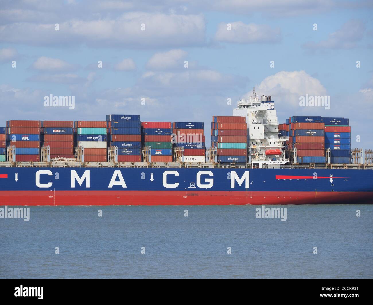 Thamesport port hi-res stock photography and images - Alamy