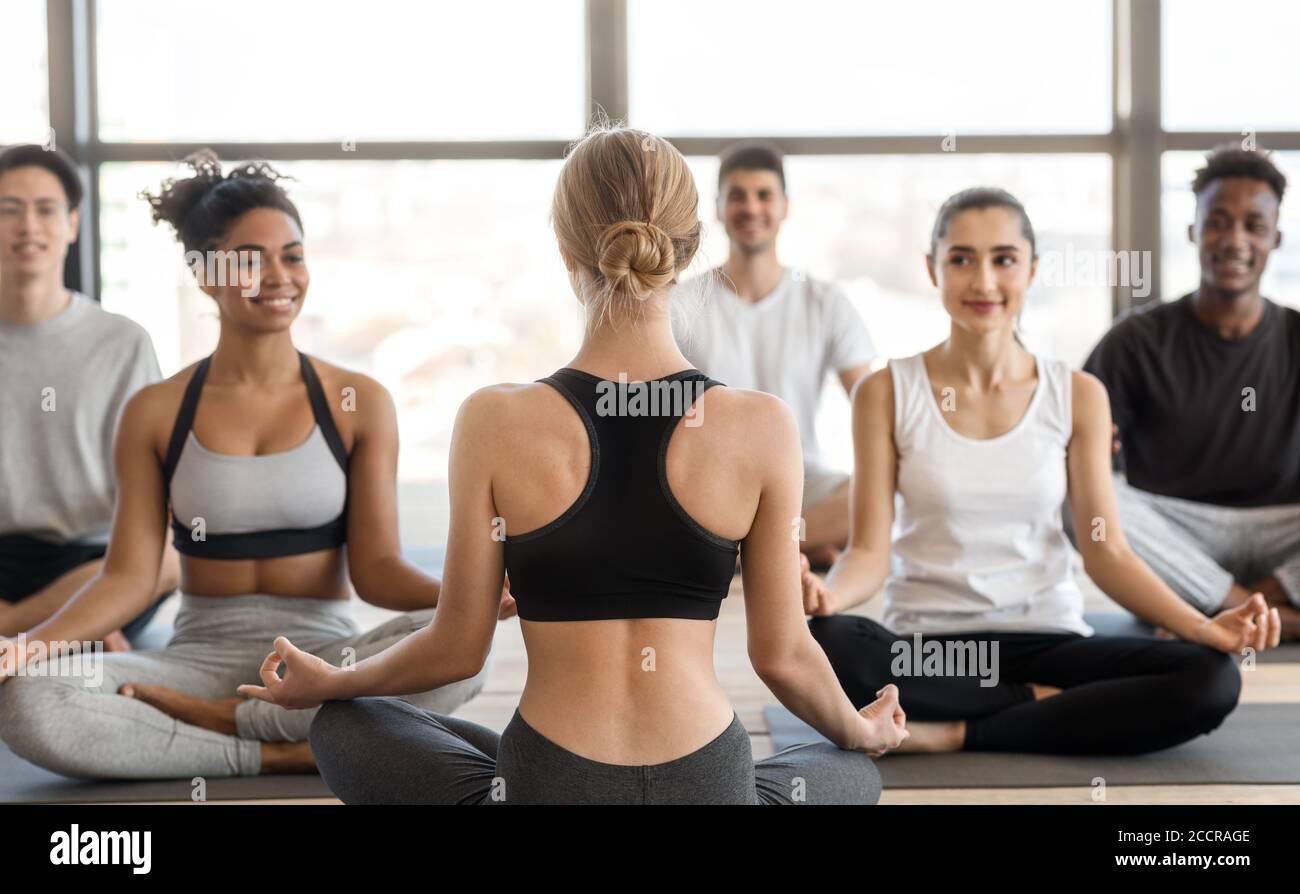 Multicultural man hi-res stock photography and images - Alamy