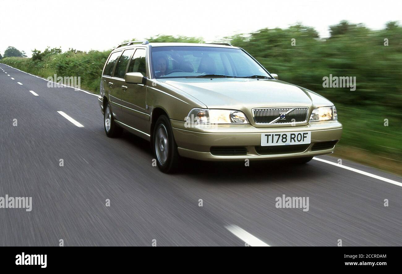 1999 Volvo 850 Estate car Stock Photo - Alamy