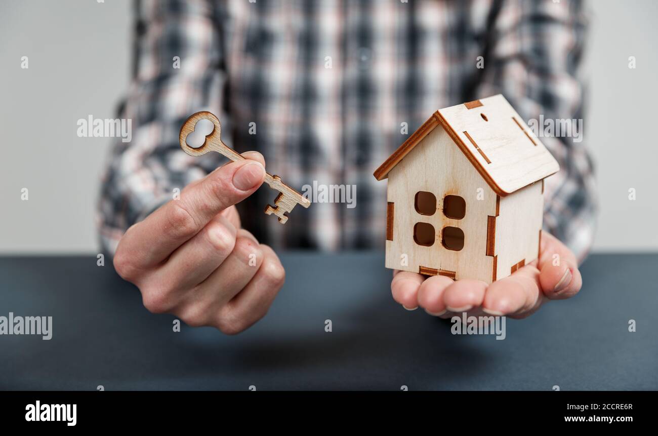Symbol of the house with key Stock Photo - Alamy