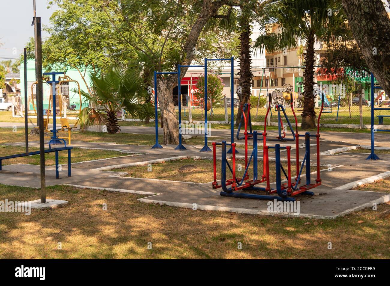 Equipments outdoor gym hi-res stock photography and images - Alamy