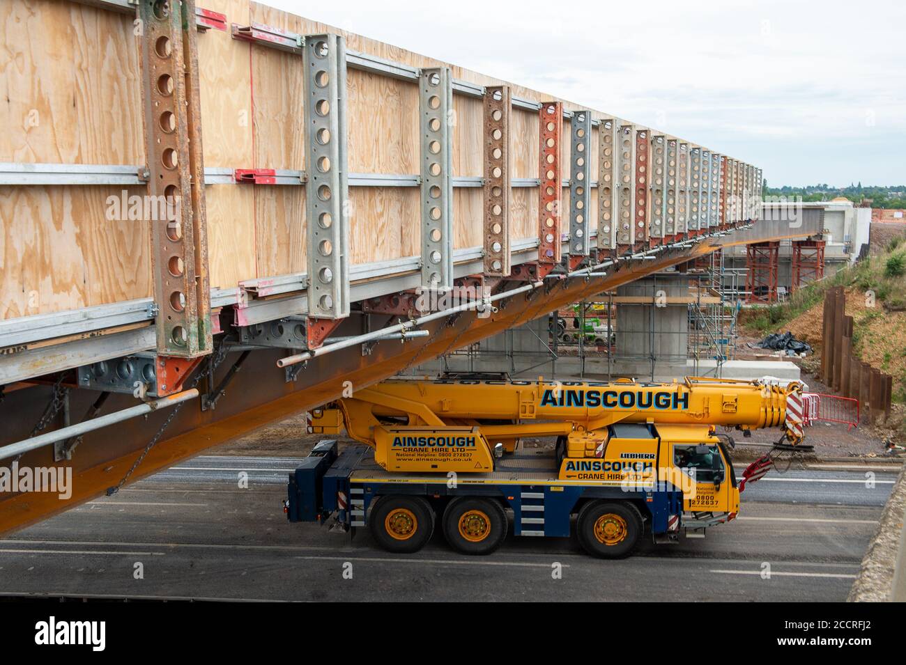Taplow, Berkshire, UK - 16th August, 2020. The M4 was closed again this ...