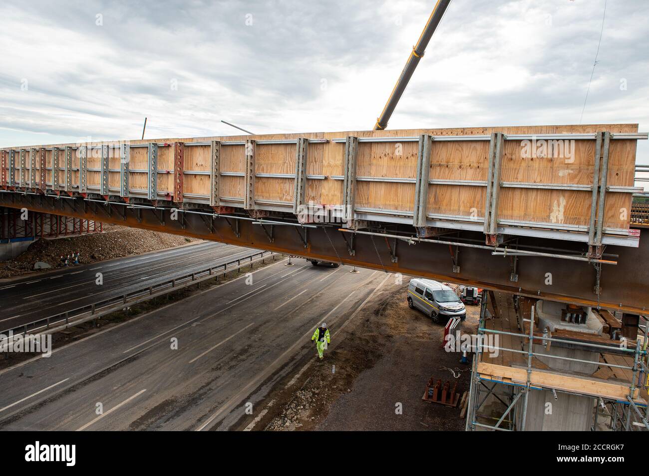 Taplow, Berkshire, UK - 16th August, 2020. The M4 was closed again this ...