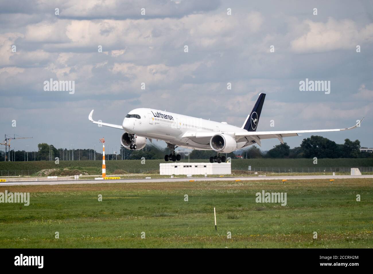 Munich, Germany. 24th Aug, 2020. The plane with the players from FC ...
