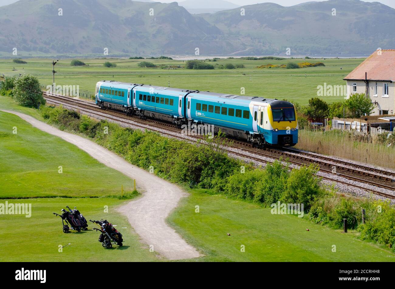 Arriva diesel train hi-res stock photography and images - Alamy
