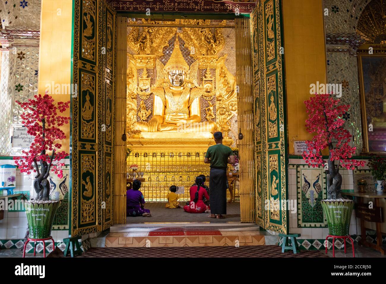 Buddhist family hi-res stock photography and images - Alamy