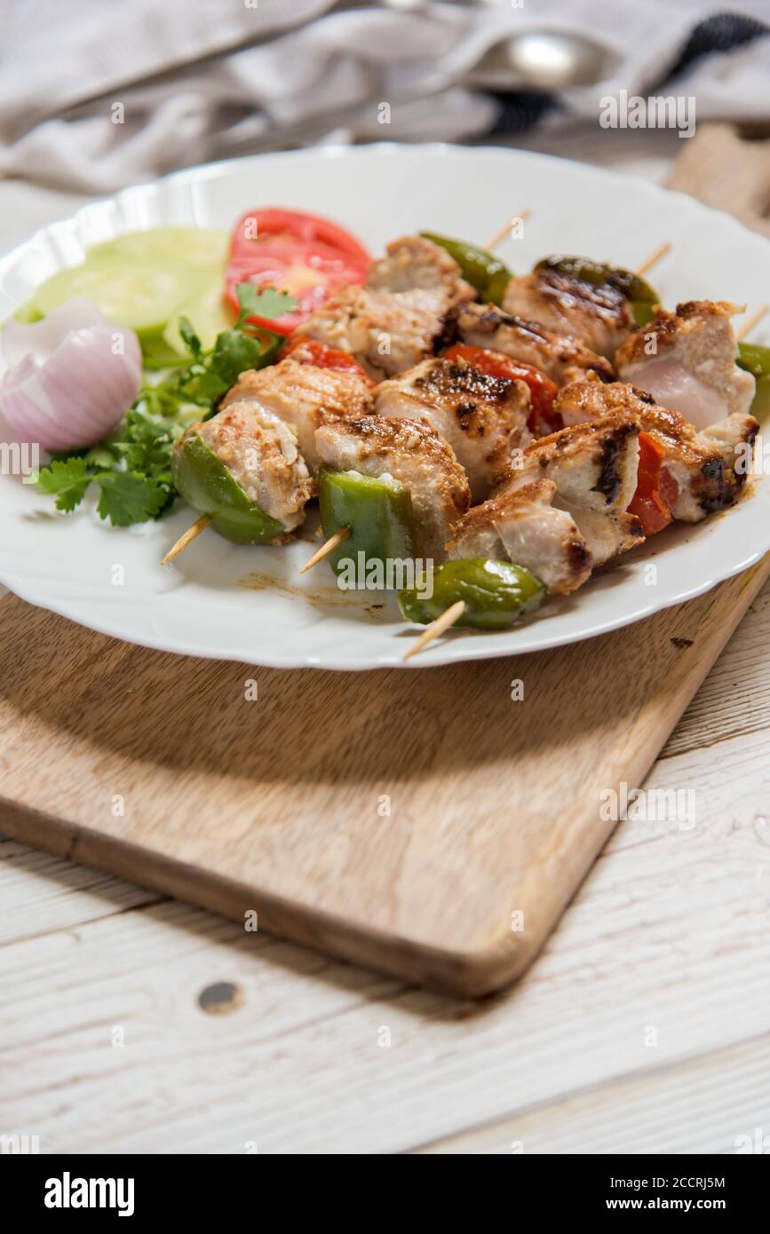 Indian kebab platter hi-res stock photography and images - Alamy