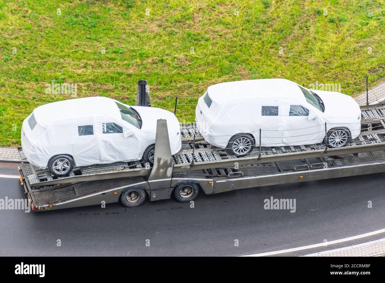 Trailer car carrier truck lot hi-res stock photography and images - Alamy