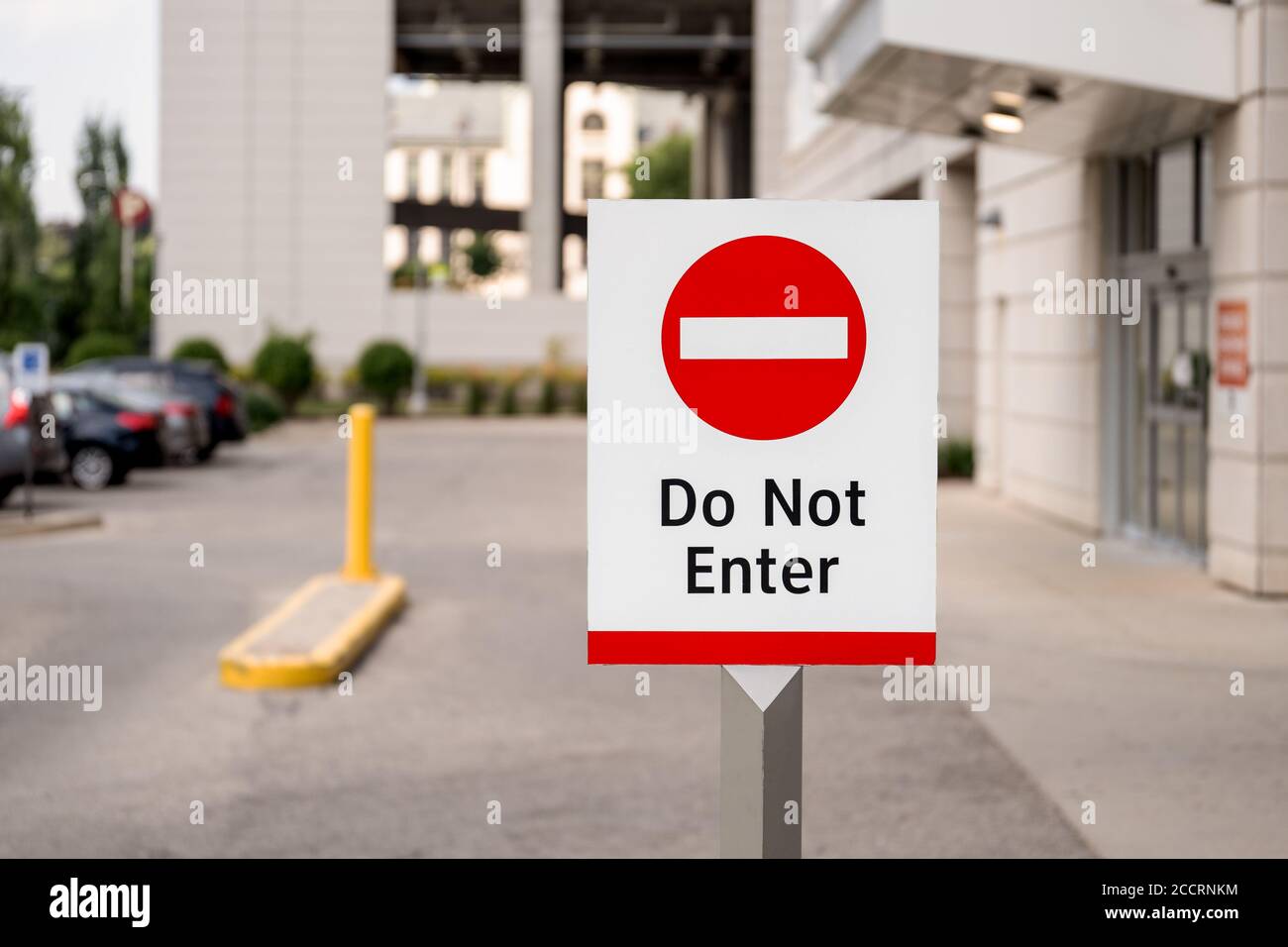 No entry warning sign outside hi-res stock photography and images - Alamy