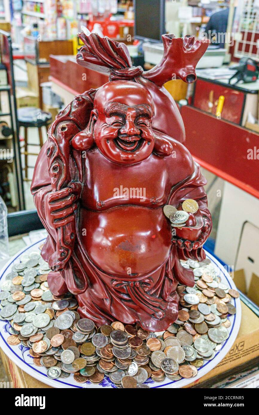 Phuoc loc tho super oriental market hi-res stock photography and images ...