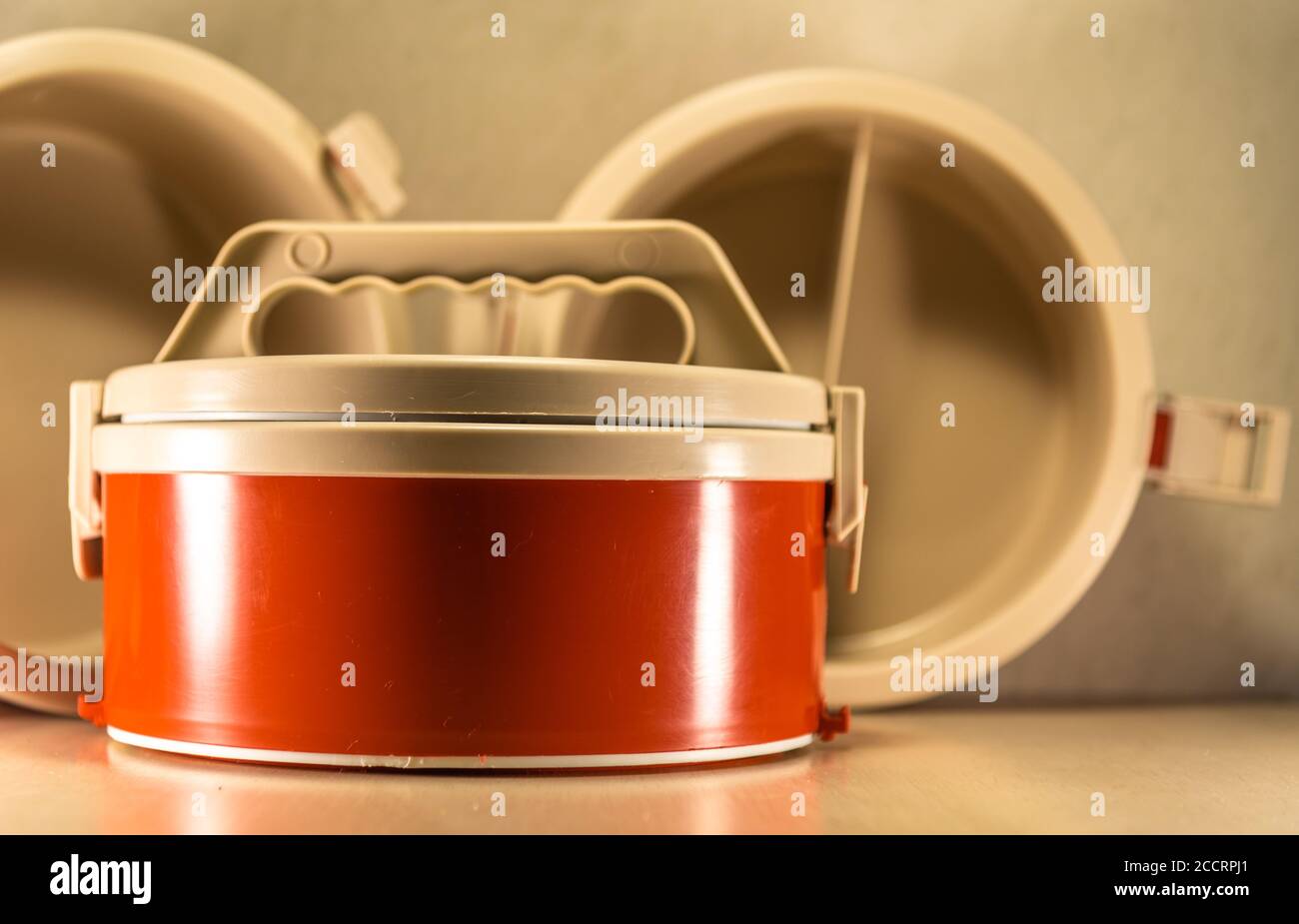 Plastic marmitex. Types of lunchbox. Plastic lunch box. The lunchbox is ...