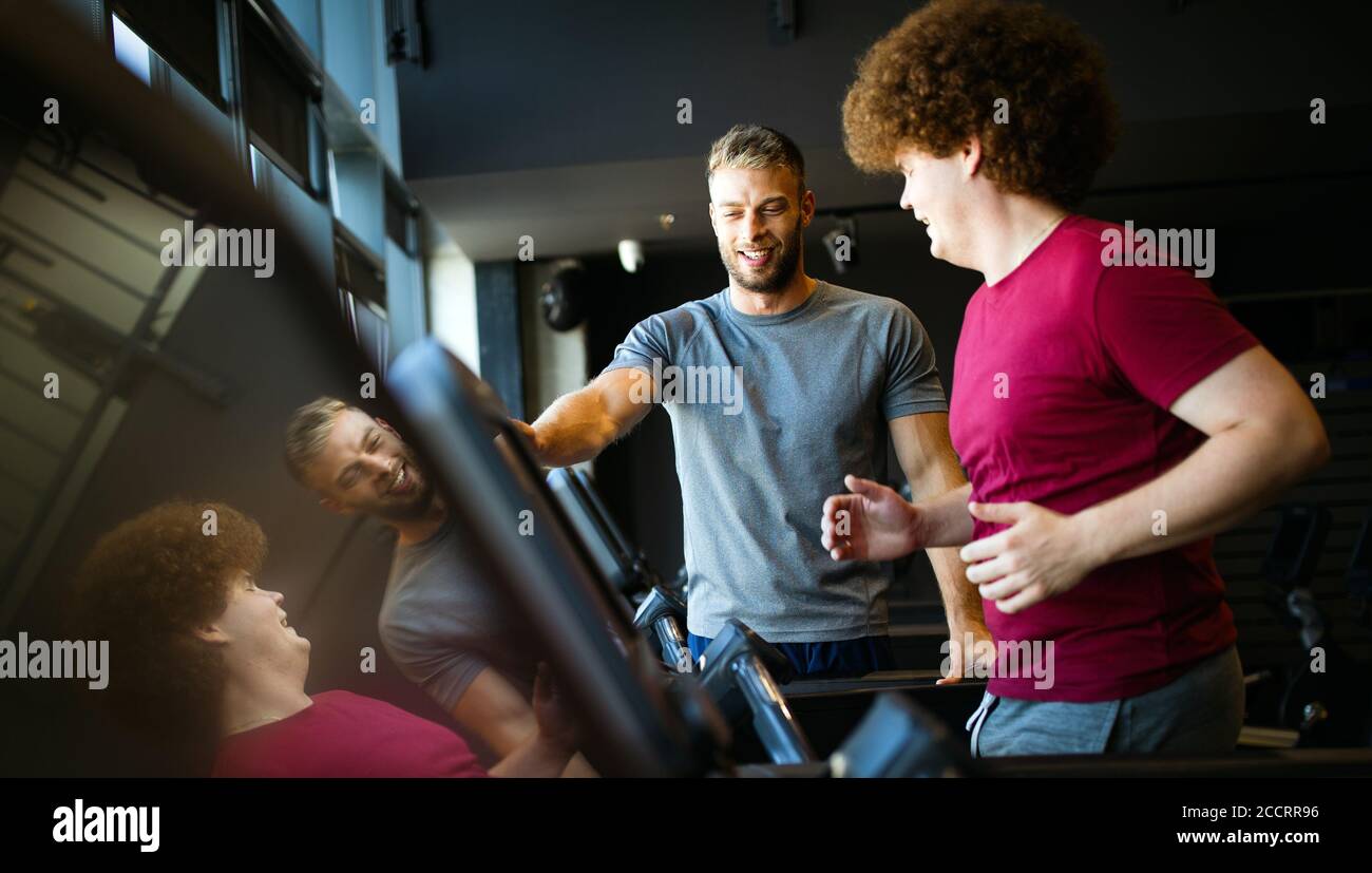Fat man gym hi-res stock photography and images - Alamy