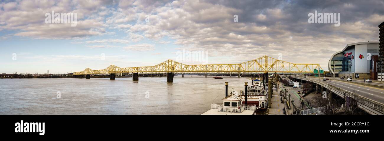 Louisvile, KY, February 23, 2020: George Rogers Clark Memorial Bridge ...