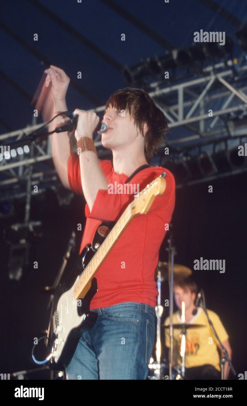 The Vines at reading Festival 2002 , Berkshire, England, United Kingdom ...