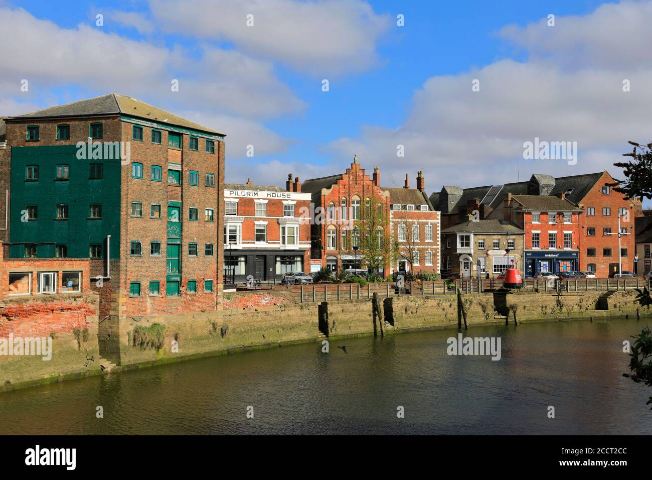 View over the Custom House Quay, river Witham, Boston town ...