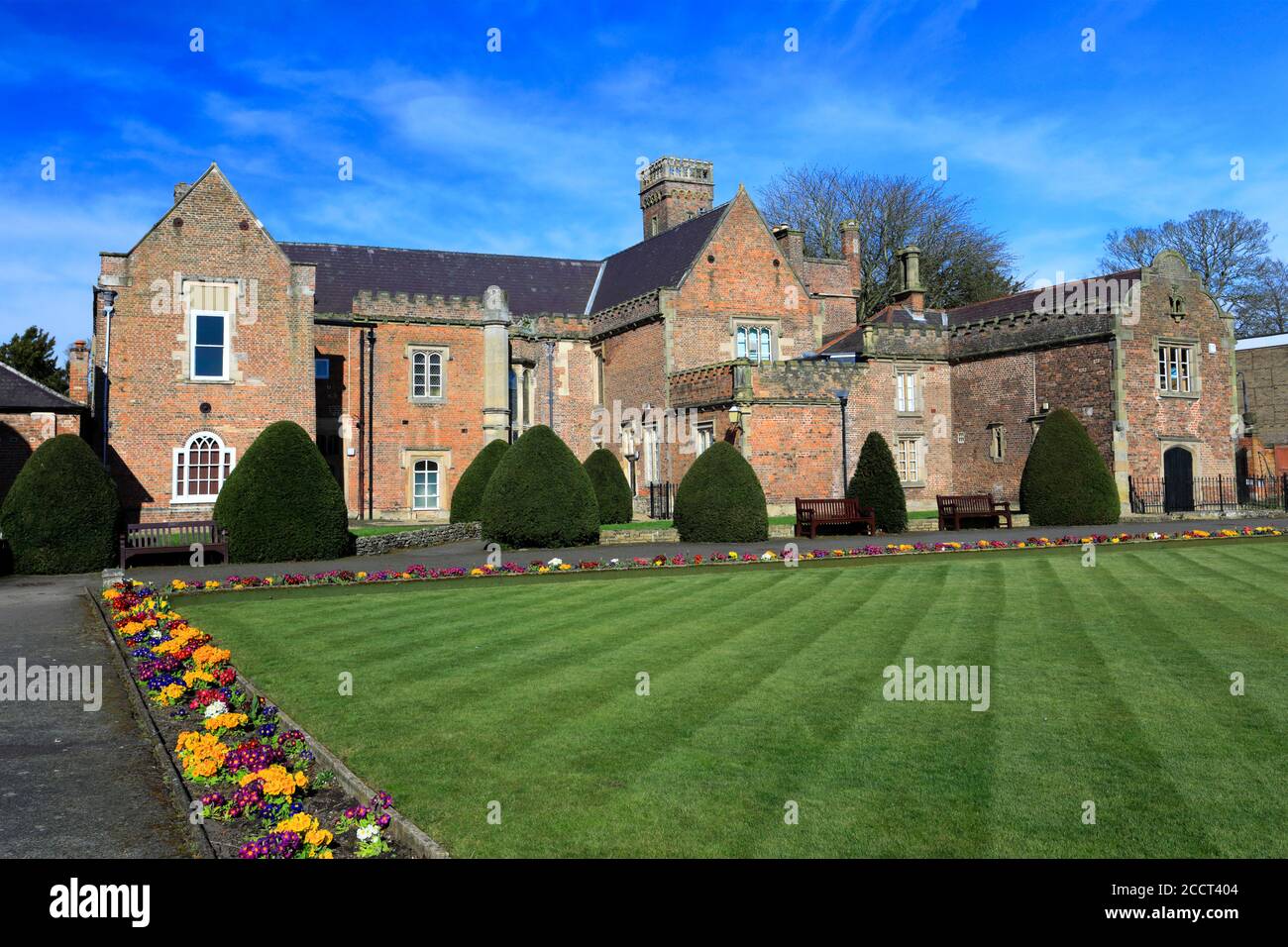 Ayscoughfee hall hi-res stock photography and images - Alamy