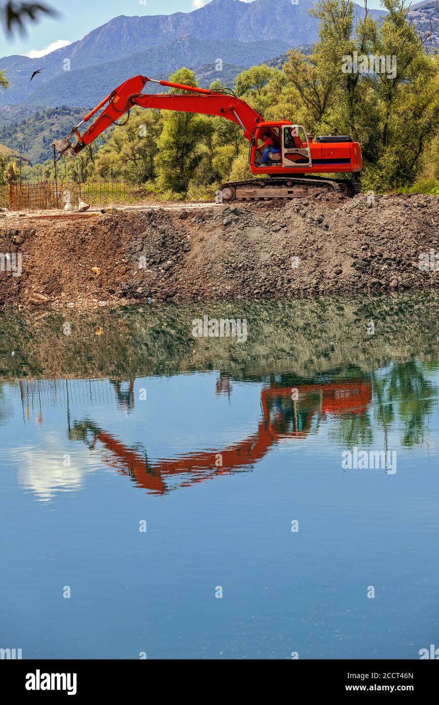 Dredge operation hi-res stock photography and images - Alamy