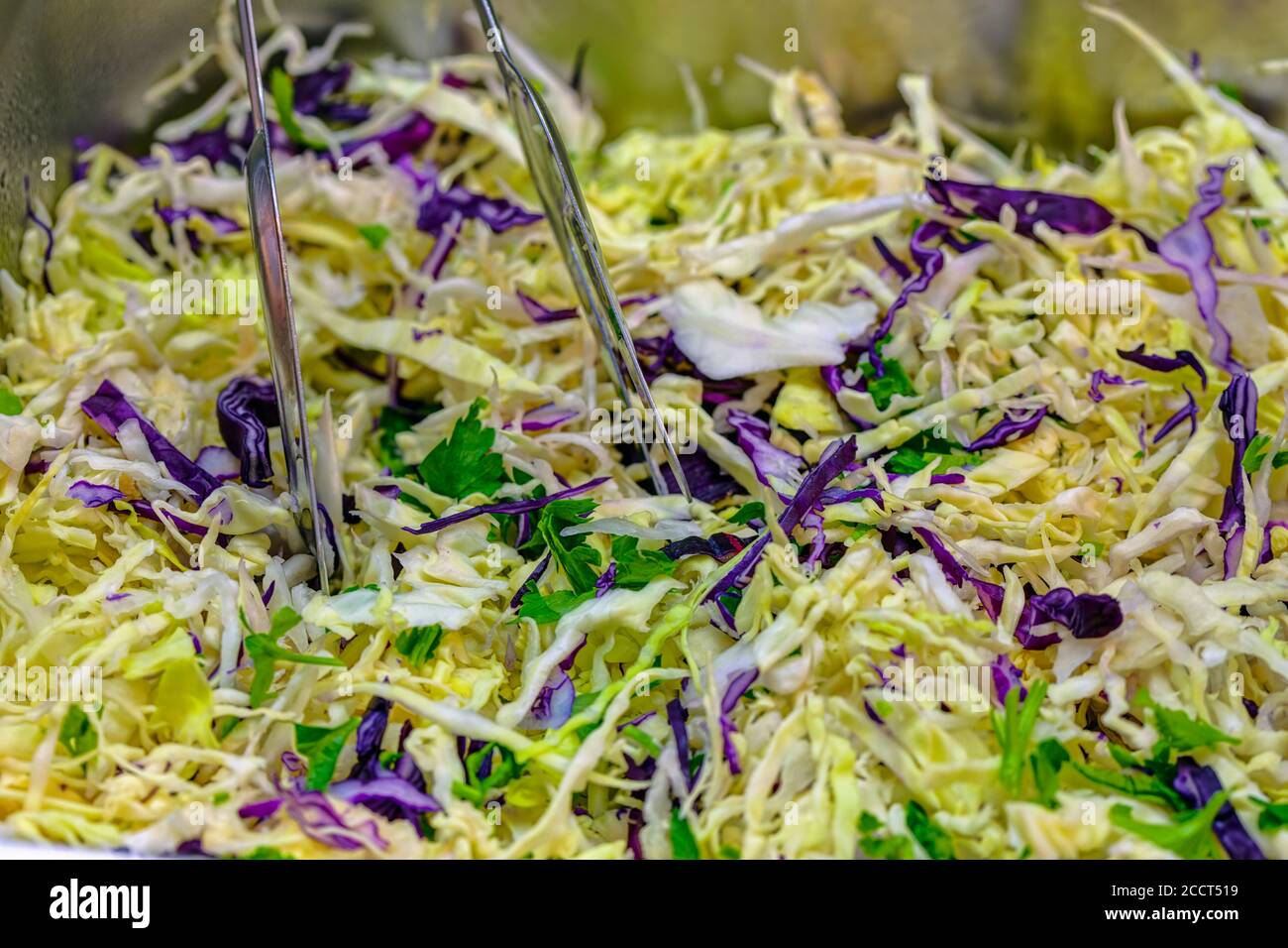 Red cabbage strips hi-res stock photography and images - Alamy