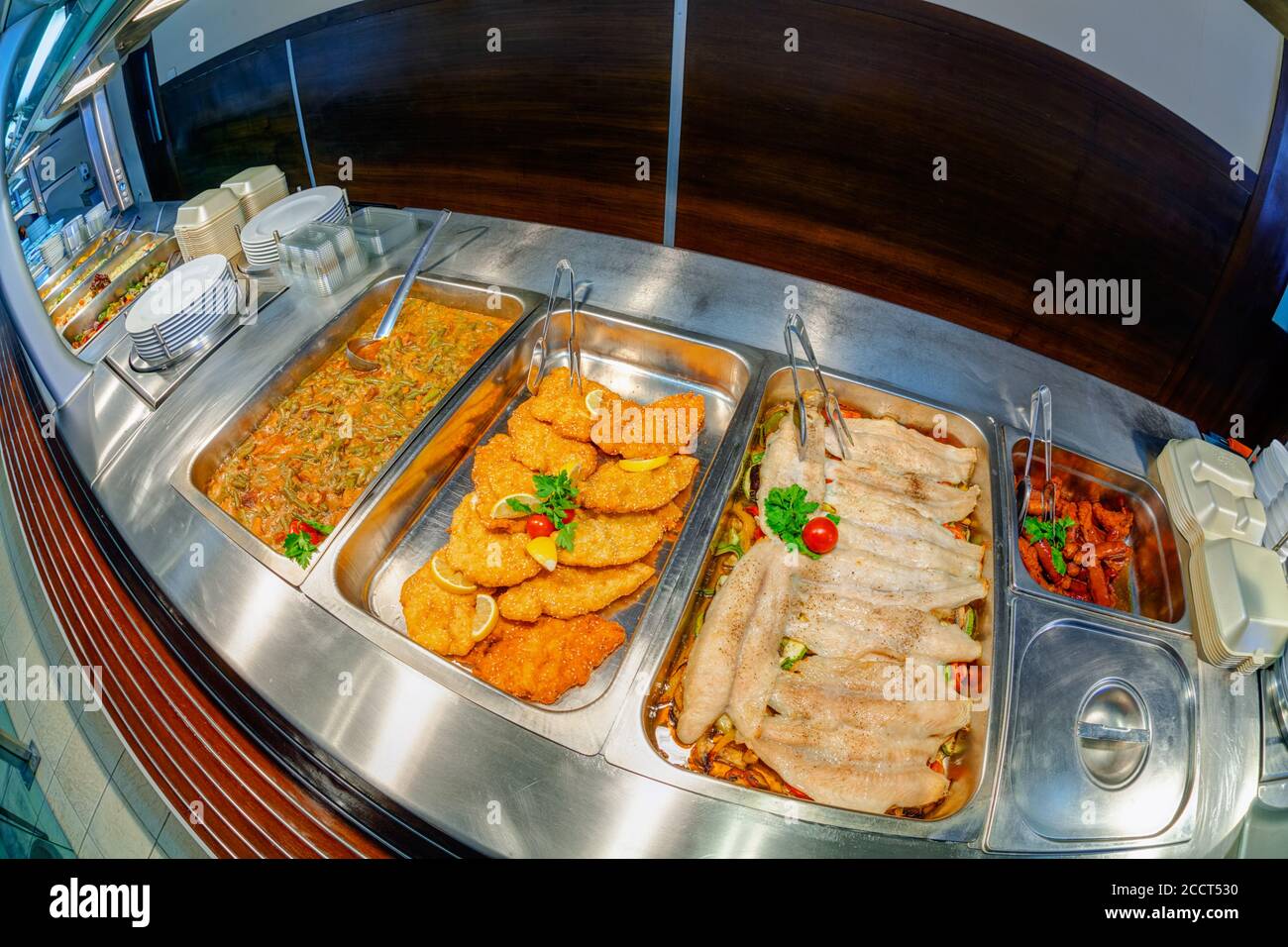 Ready meals tray hi-res stock photography and images - Alamy