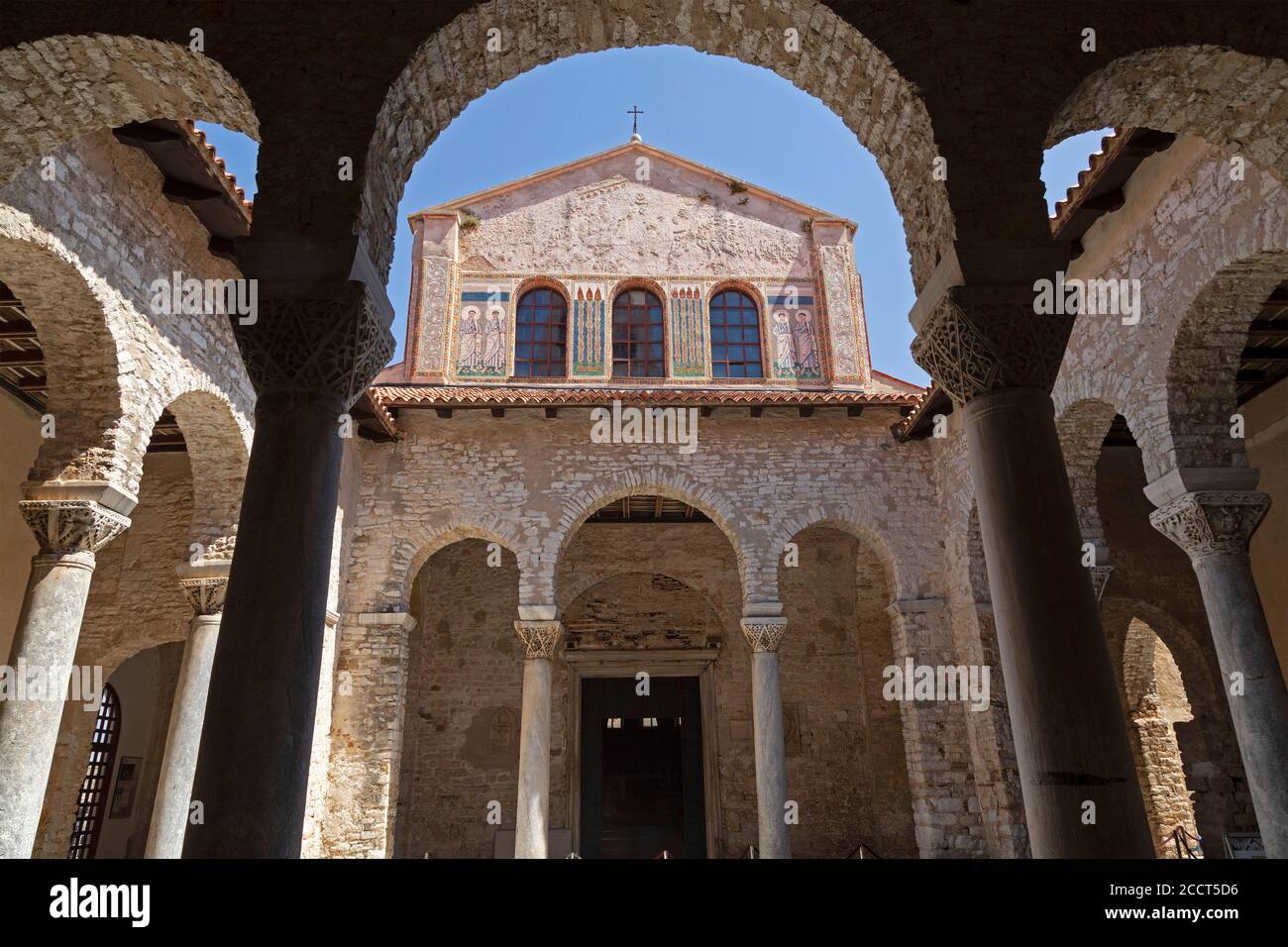 Church atrium hi-res stock photography and images - Alamy