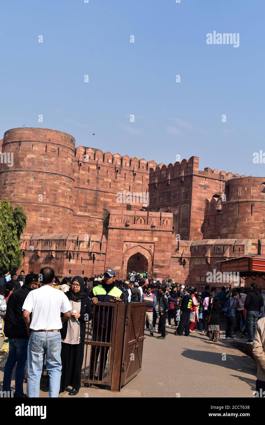 Red fort architecture uttar pradesh hi-res stock photography and images ...