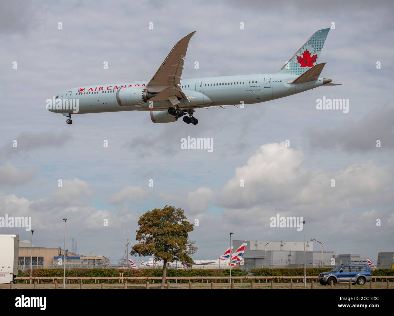 Air canada boeing 787 hi-res stock photography and images - Alamy