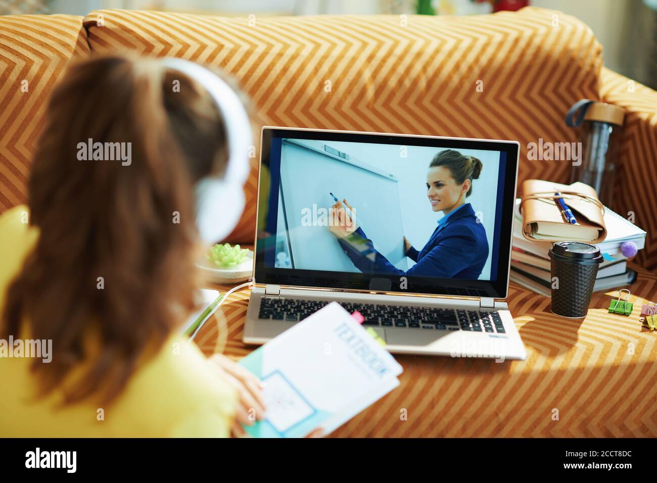 Interactive screen from behind hi-res stock photography and images - Alamy