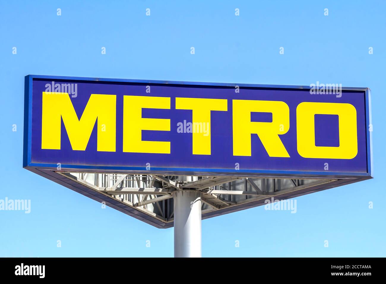 Ankara, Turkey : Metro logo of a supermarket. Metro cash and carry is a ...