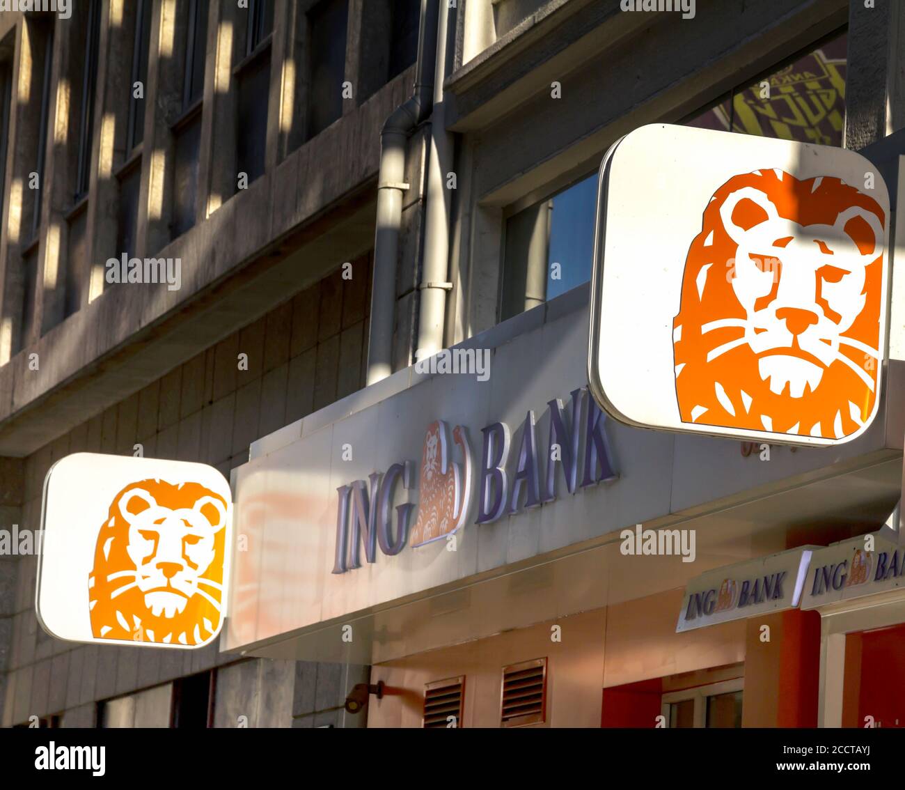 Lion is the symbol of ing bank hi-res stock photography and images - Alamy