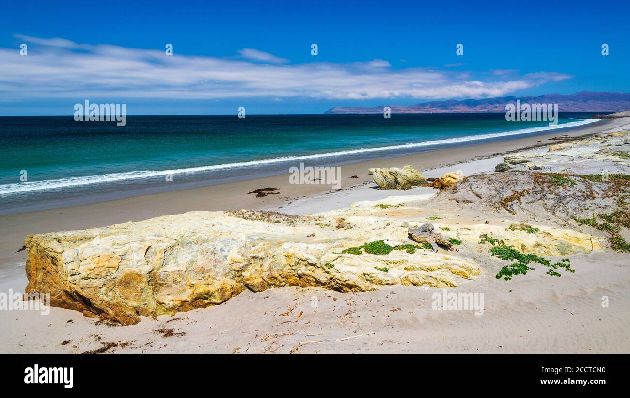 The beach at Skunk Point, Santa Rosa Island, Channel Islands National ...