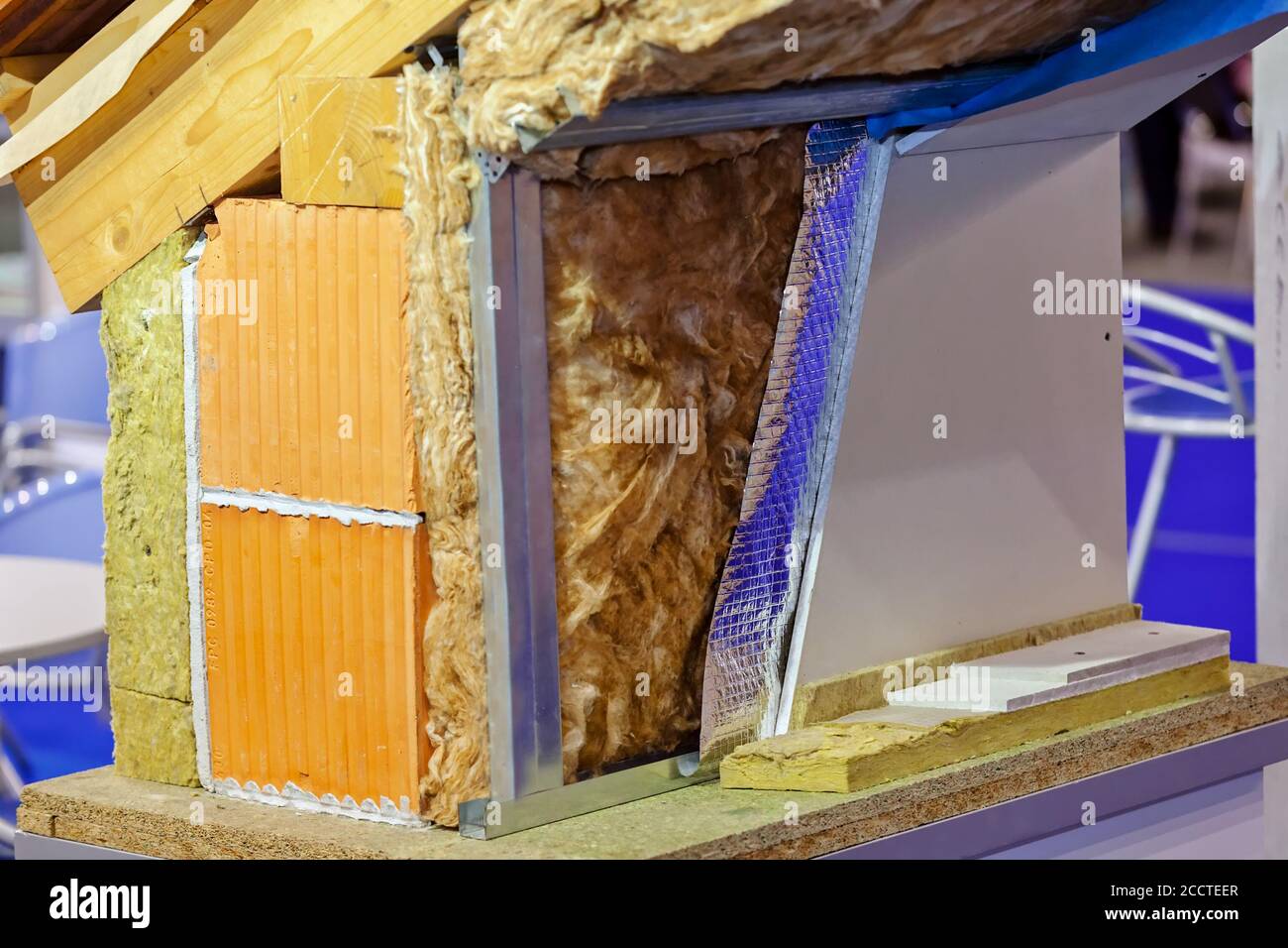 cross section of insulation at home Stock Photo - Alamy
