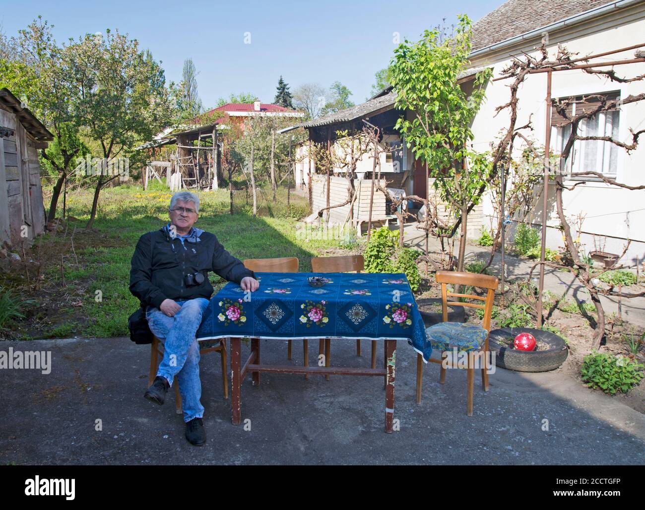 Caring for your camera hi-res stock photography and images - Alamy