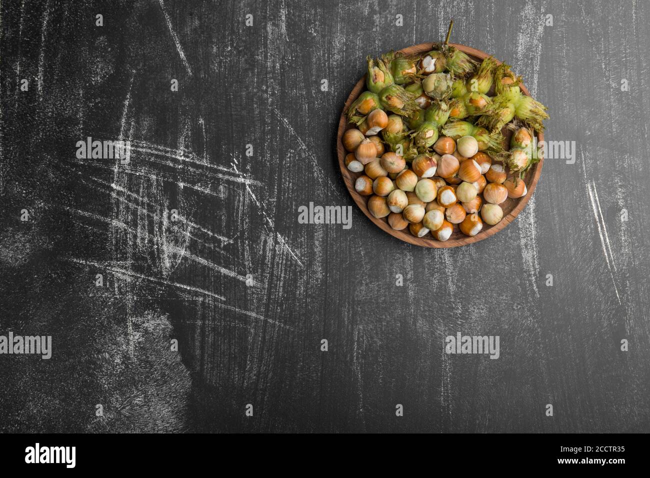 Green shells hi-res stock photography and images - Alamy