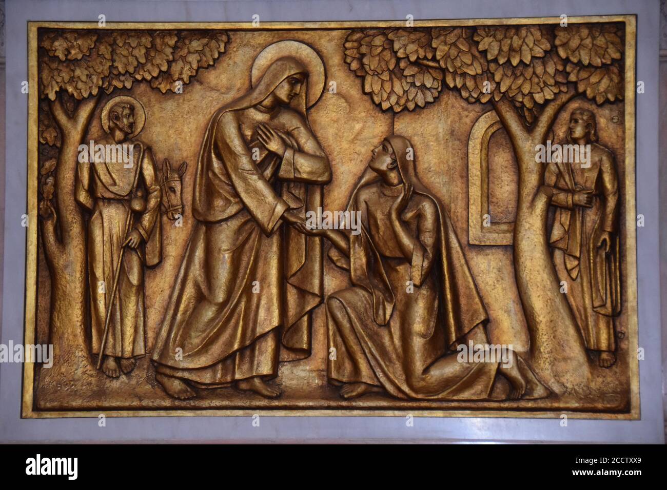 Mother jesus fatima portugal hi-res stock photography and images - Alamy