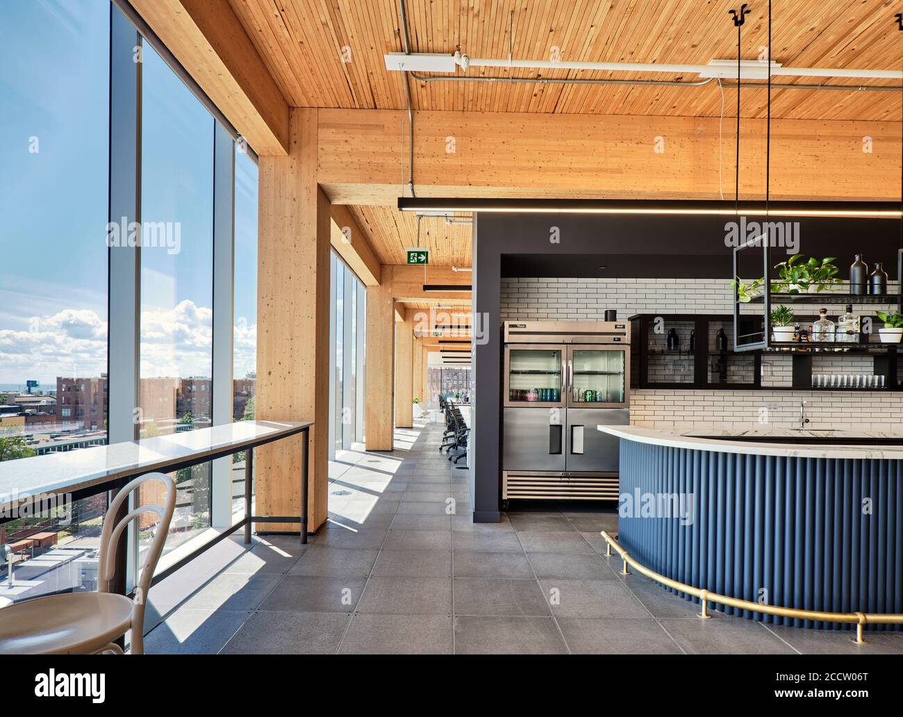 Modern timber frame office building Stock Photo - Alamy