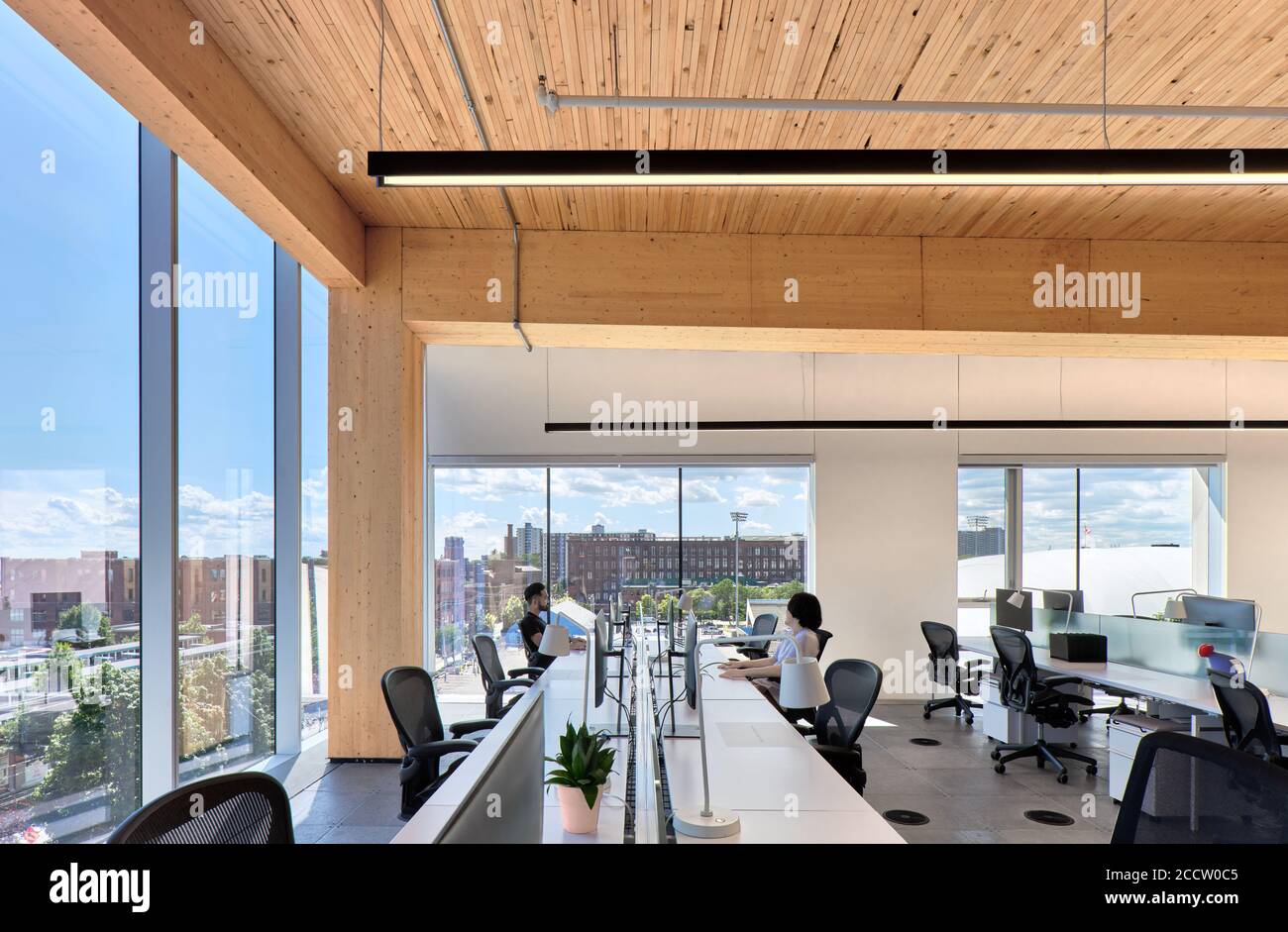 Modern timber frame office building Stock Photo - Alamy