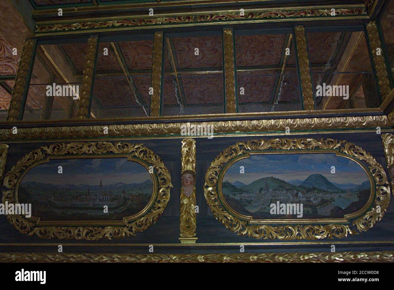 Church frame hi-res stock photography and images - Alamy