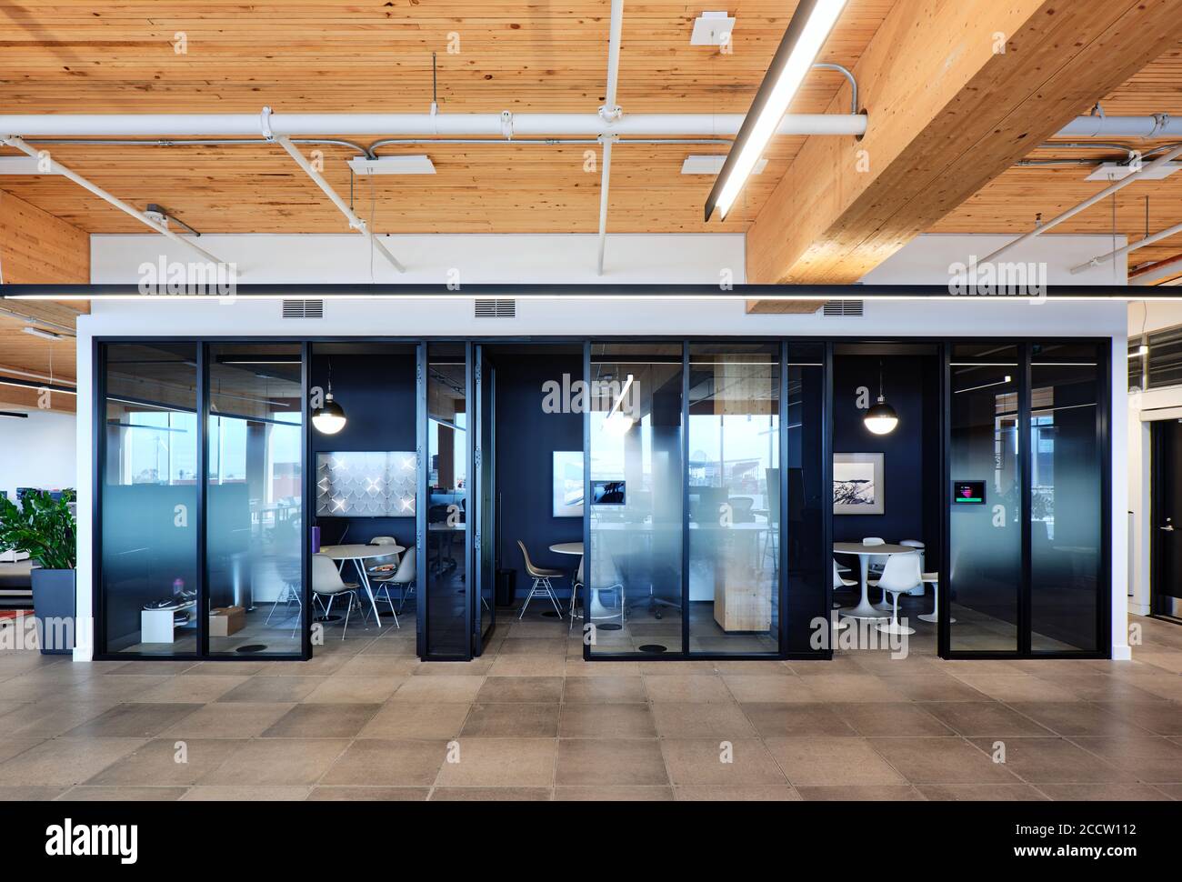 Modern timber frame office building Stock Photo - Alamy