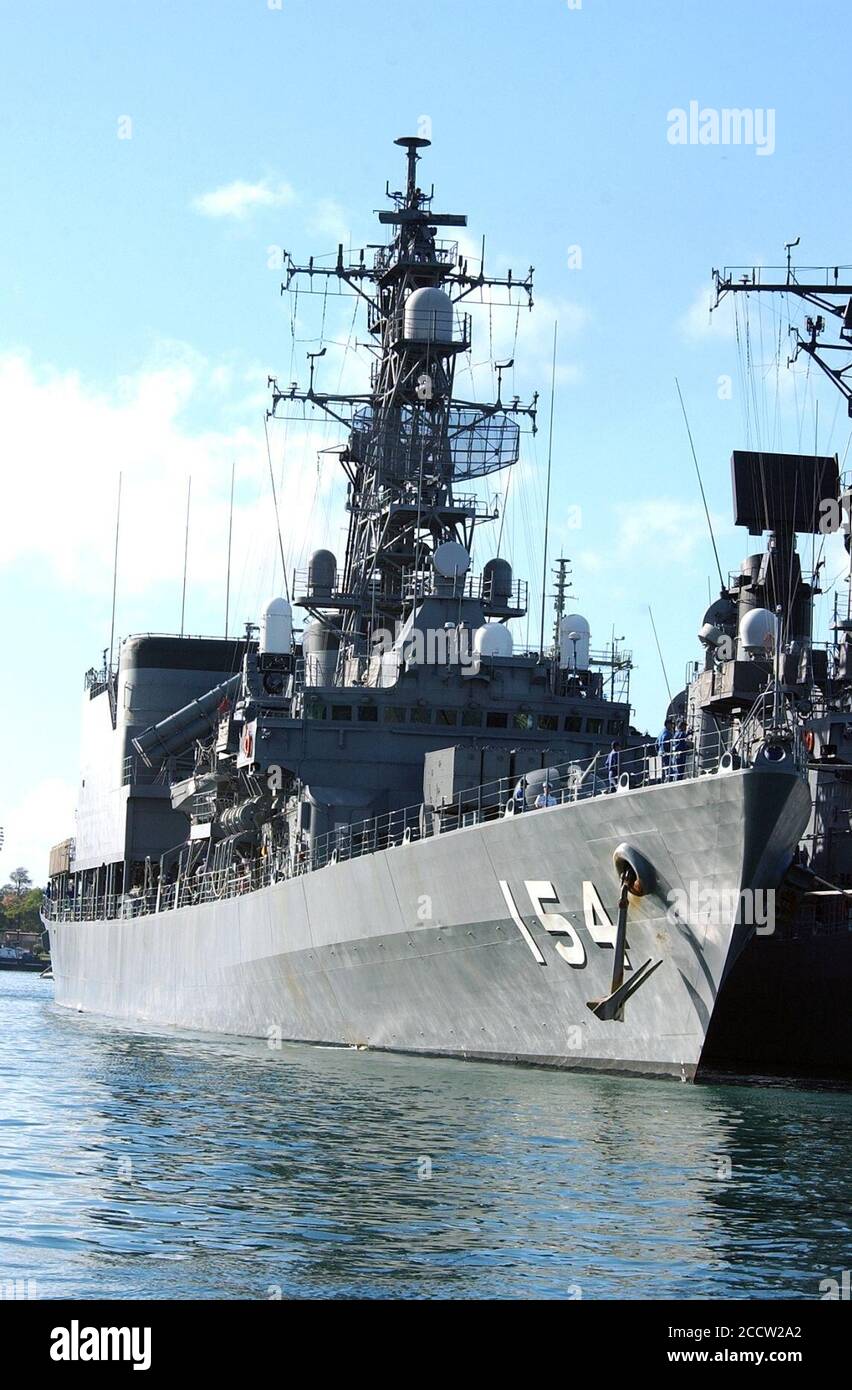 JMSDF destroyer Amagiri DD-154 Stock Photo - Alamy