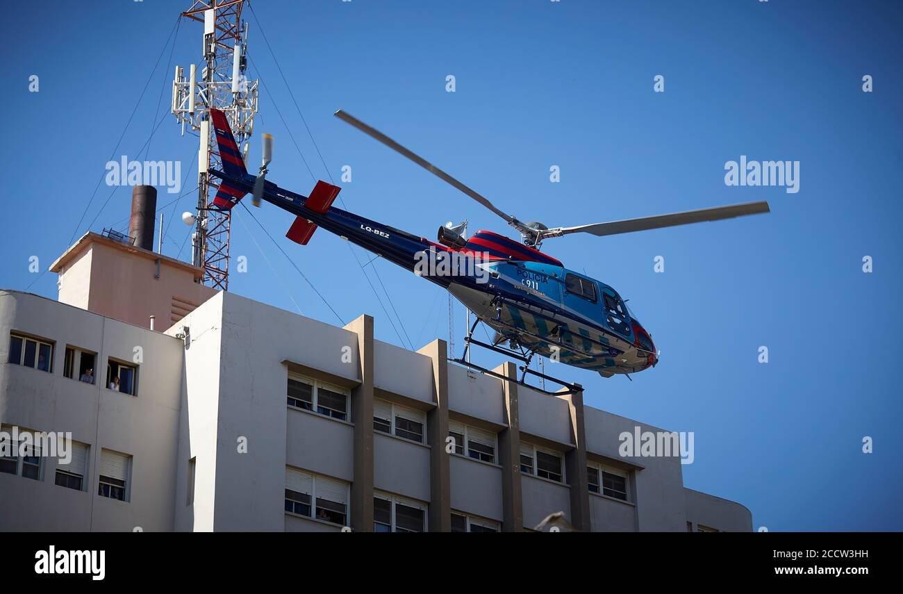 Hospital heliport hi-res stock photography and images - Alamy