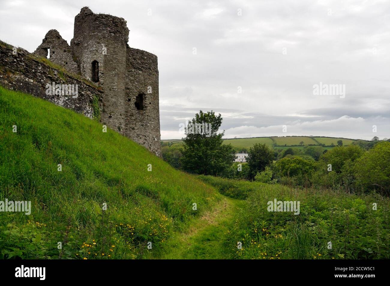Historical building wales welsh hi-res stock photography and images - Alamy