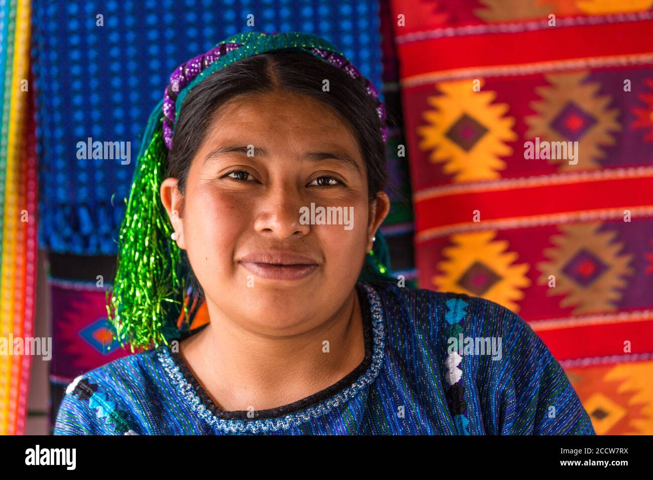 Kaqchikel maya hi-res stock photography and images - Alamy