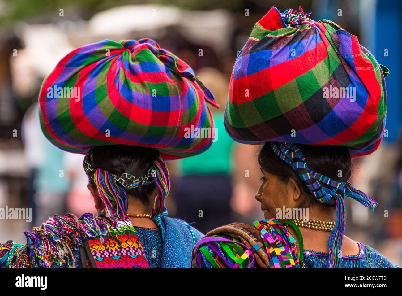 Cakchiquel people kaqchikel maya woman hi-res stock photography and ...