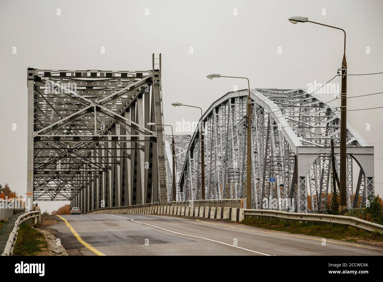 Steel frame building highway hi-res stock photography and images - Alamy