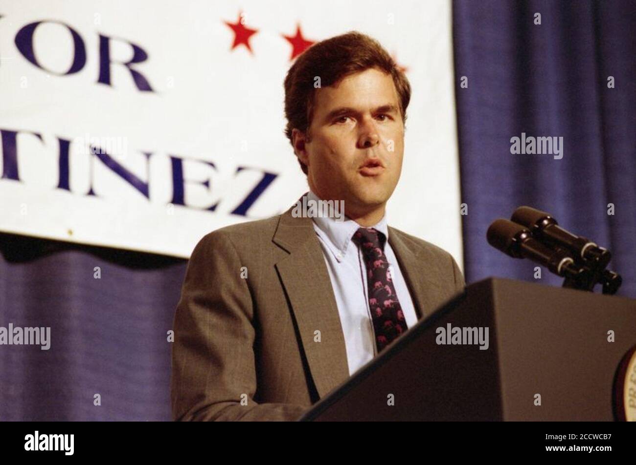 Bush 1990 hi-res stock photography and images - Alamy