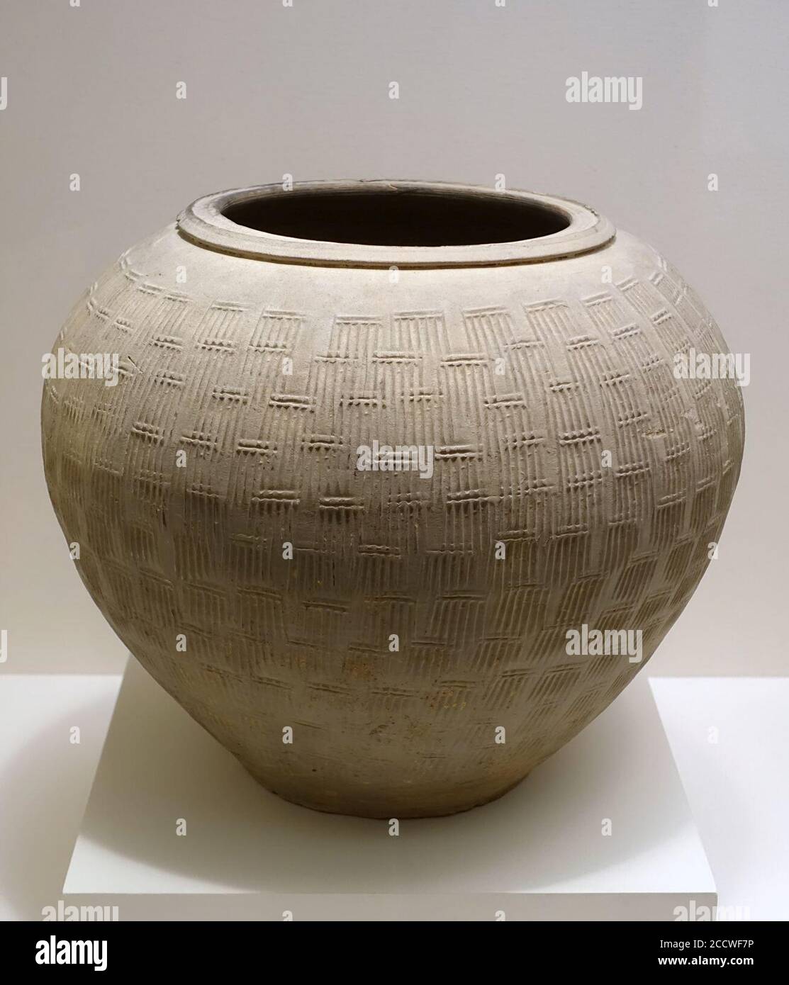 Zhou Dynasty Pottery